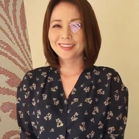 【港区在住・四十路・神熟女】「チンポずっと入ってるみたいぃ♡」旦那とご無沙汰の超美人な美魔女・人妻が久しぶりのチンポでイキまくりの生ハメ